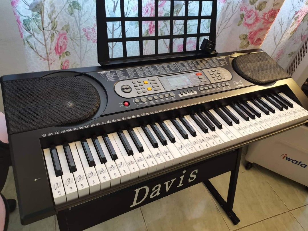 Davis 902 61 keys Keyboard - Touch Responsive, Hobbies & Toys, Music & Media, Musical ...