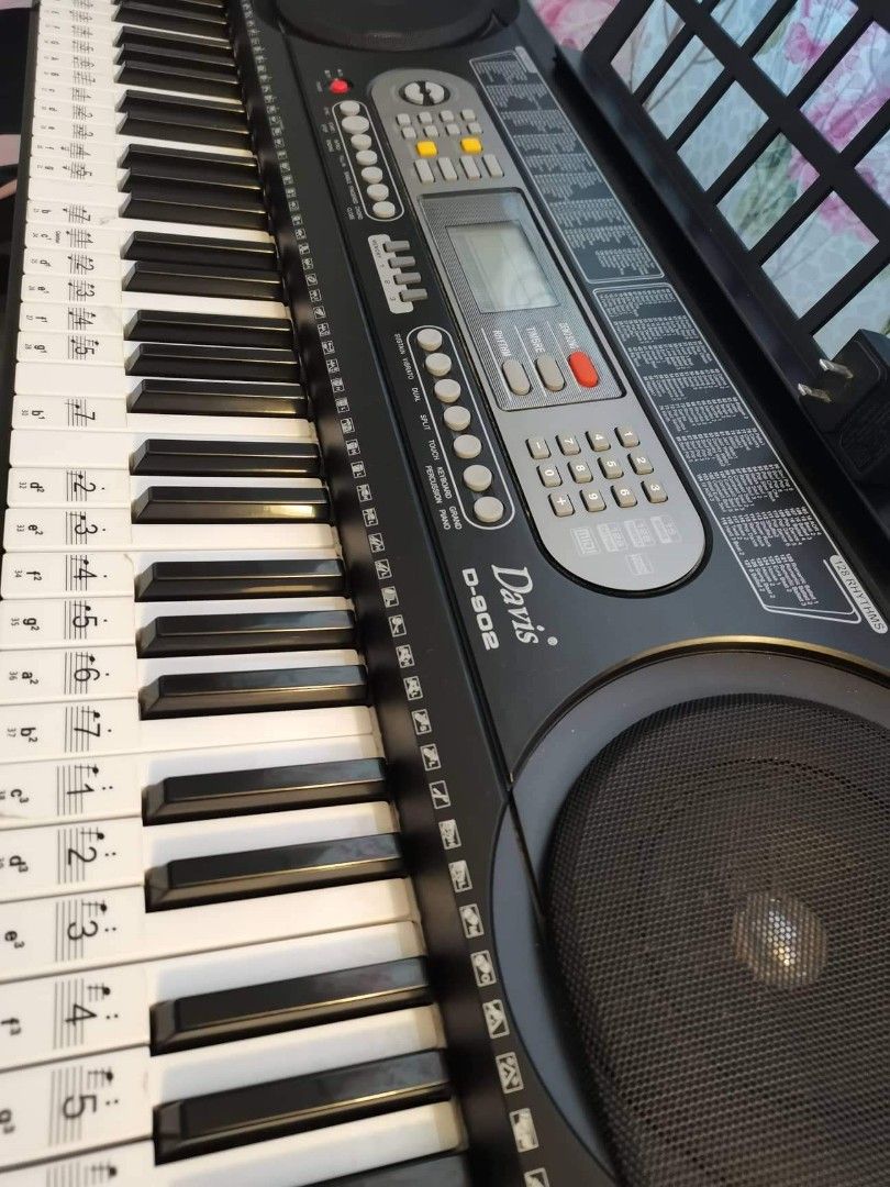 Davis 902 61 keys Keyboard - Touch Responsive, Hobbies & Toys, Music ...