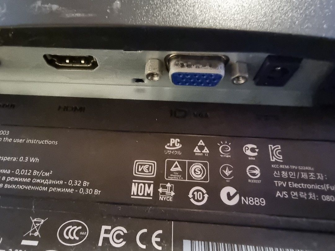 Dell 22 inch monitor s2240l with free vesa mount, Computers & Tech ...