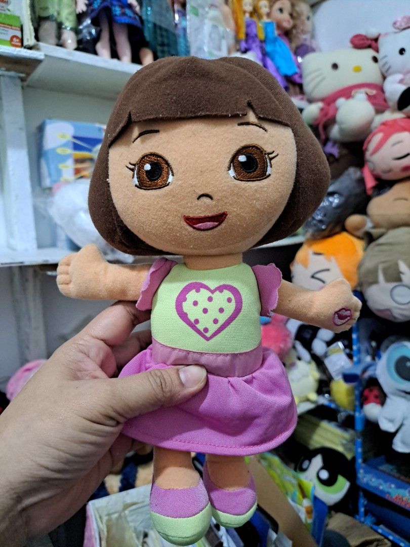 DORA THE EXPLORER batt op, Hobbies & Toys, Toys & Games on Carousell