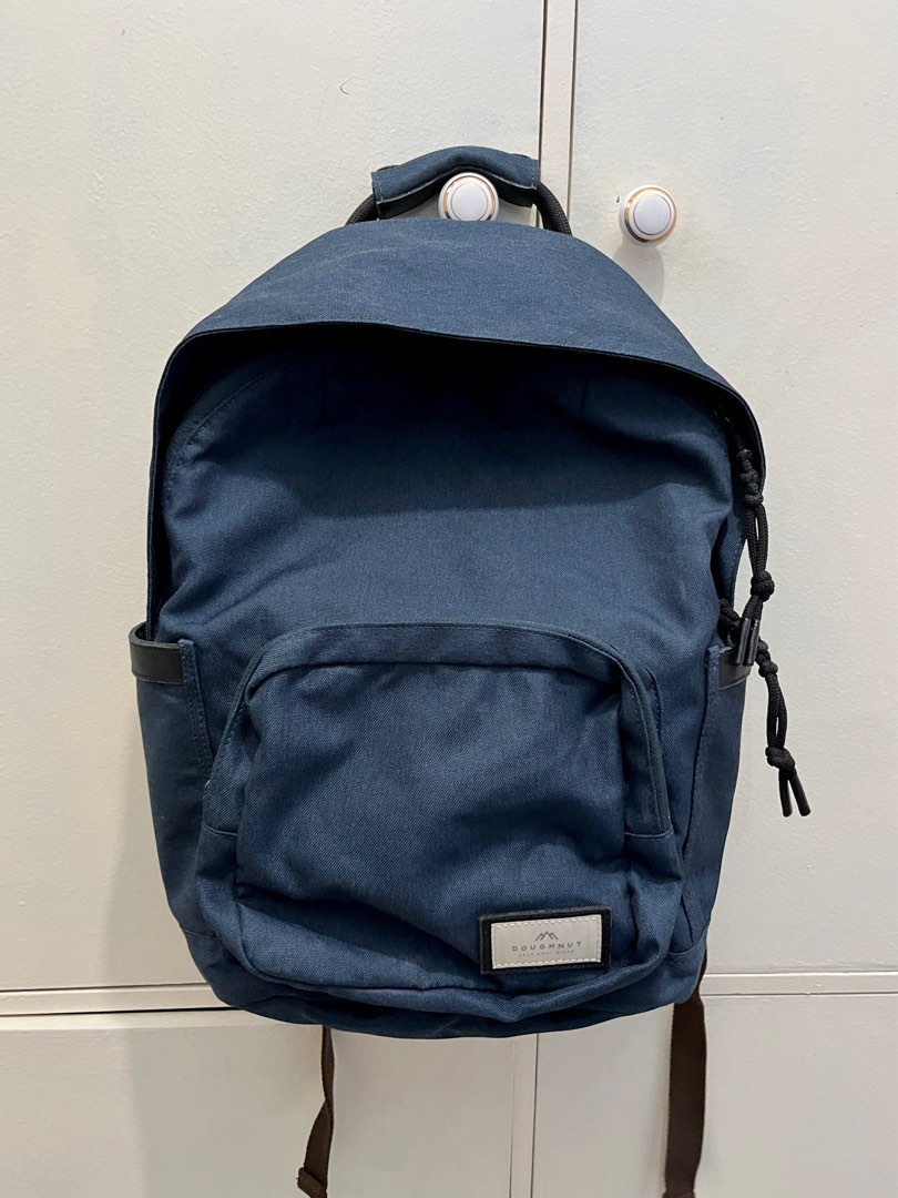 Doughnut Sandy Hill Backpack in Navy Blue, Women's Fashion, Bags ...
