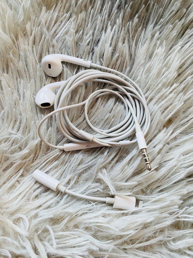 EarPods & Jack Adapter Original (Bundle), Audio, Headphones & Headsets ...