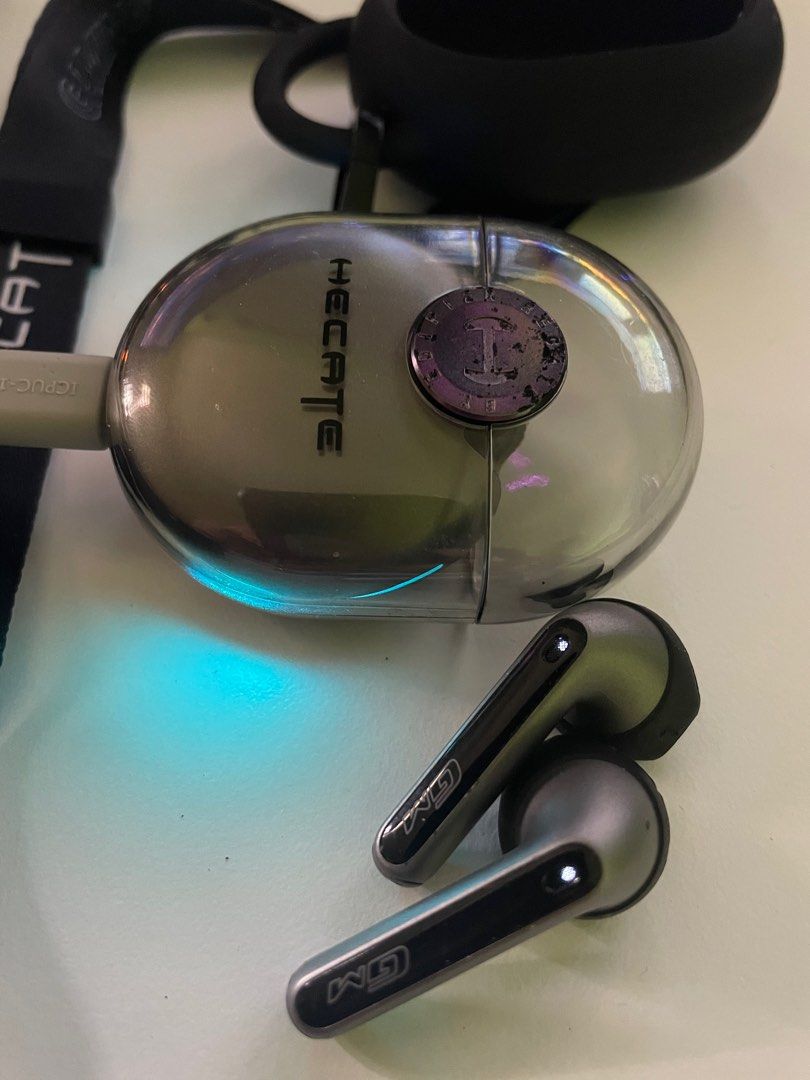Edifier GM5 Hecate, Audio, Headphones & Headsets on Carousell