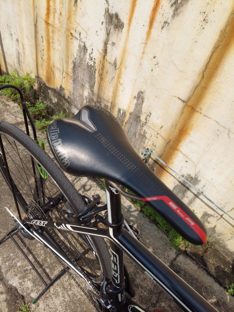 Felt f75 road bike, Sports Equipment, Bicycles & Parts, Bicycles on Carousell