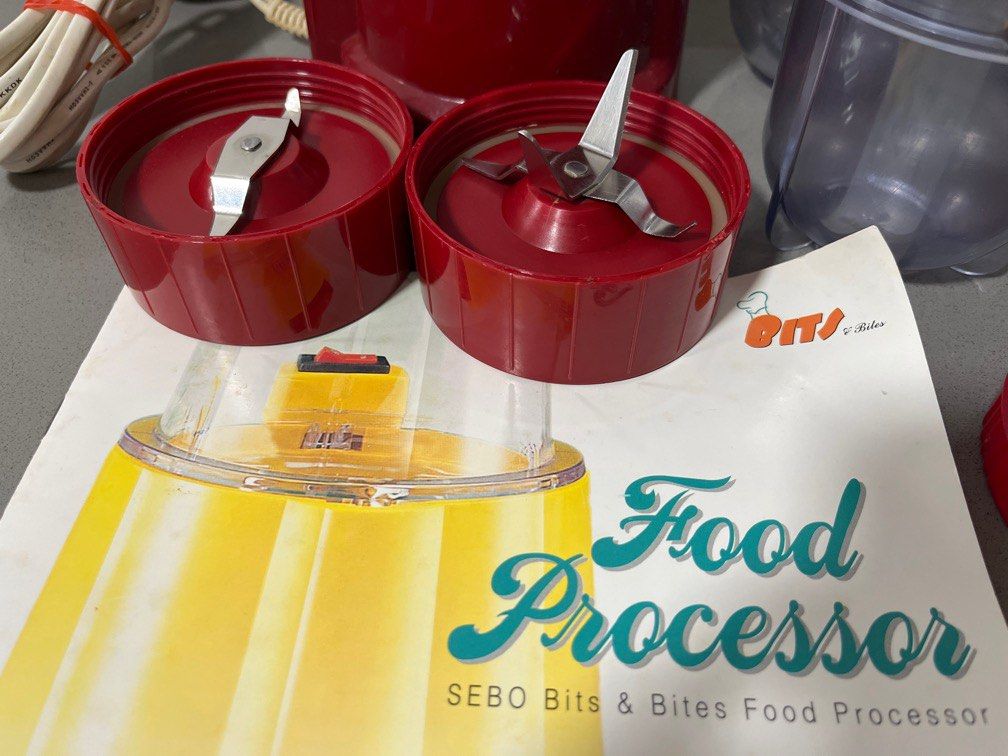 Food processor 2 blades 5 containers 3 covers made in Korea, Furniture ...