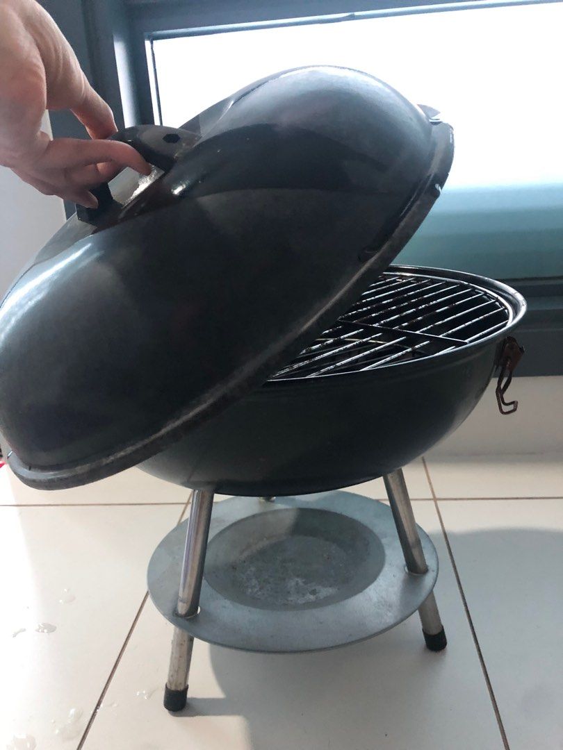 [FREE] Mini BBQ grill., TV & Home Appliances, Kitchen Appliances, BBQ ...