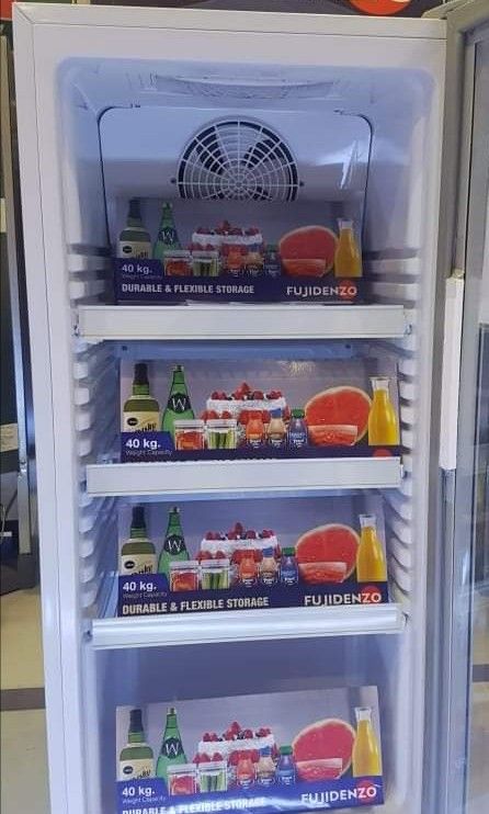 Fujidenzo Upright chiller, Food & Drinks, Chilled & Frozen Food on ...