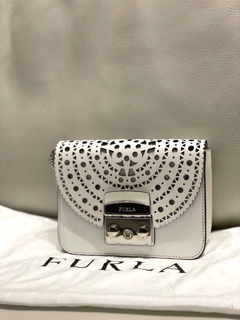 Furla Metropolis Bag White Limited Edition, Women's Fashion, Bags ...