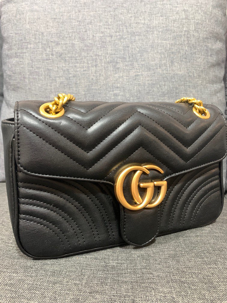 GG Marmont quilted leather shoulder bag, Women's Fashion, Bags ...