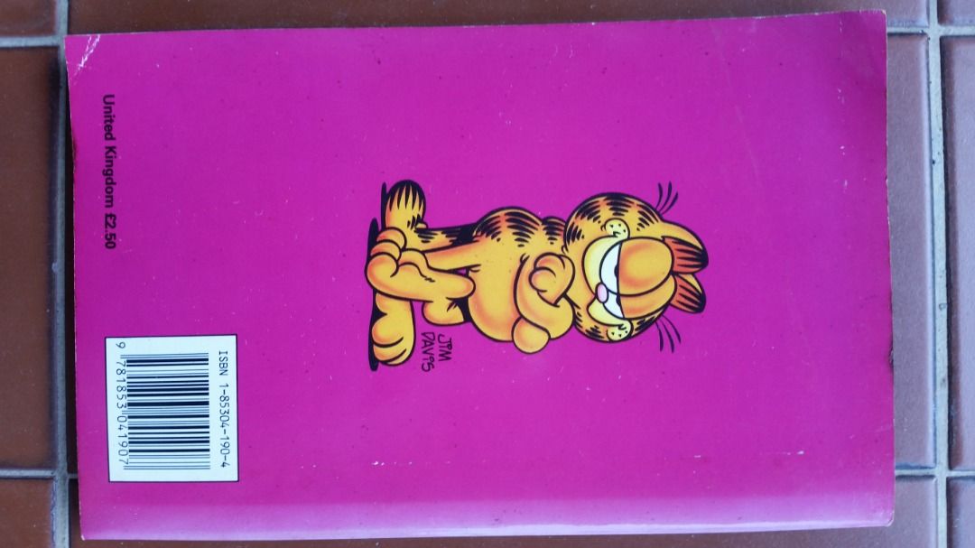 Garfield Comic Cartoon Book, Hobbies & Toys, Books & Magazines, Comics ...