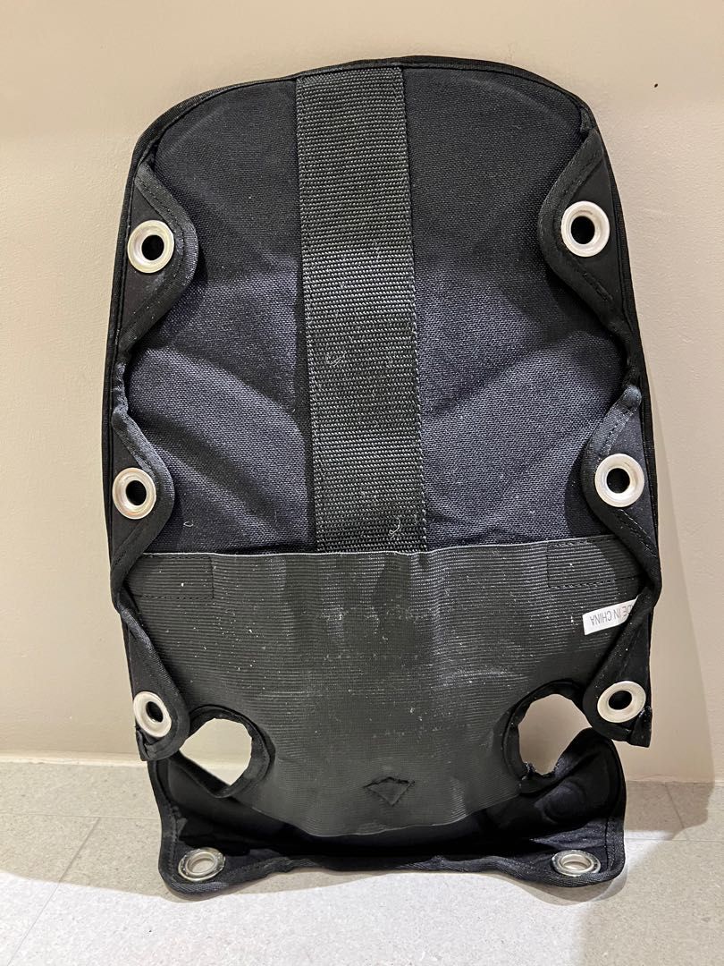 Halcyon BCD back plate padding, Sports Equipment, Sports & Games, Water ...
