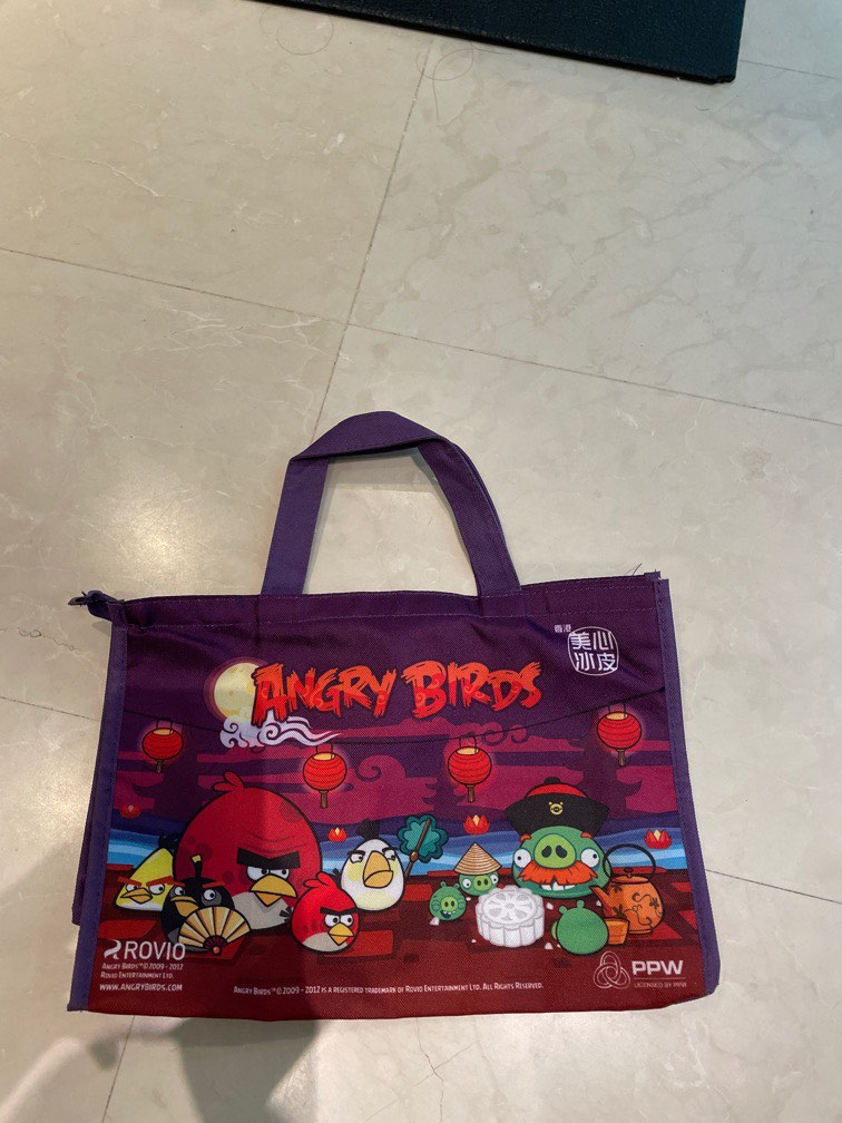 limited edition Angry Bird Mooncake cooler bag w/zip, Women's Fashion ...