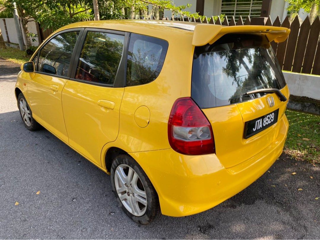 Honda Jazz Yellow, Cars, Cars for Sale on Carousell