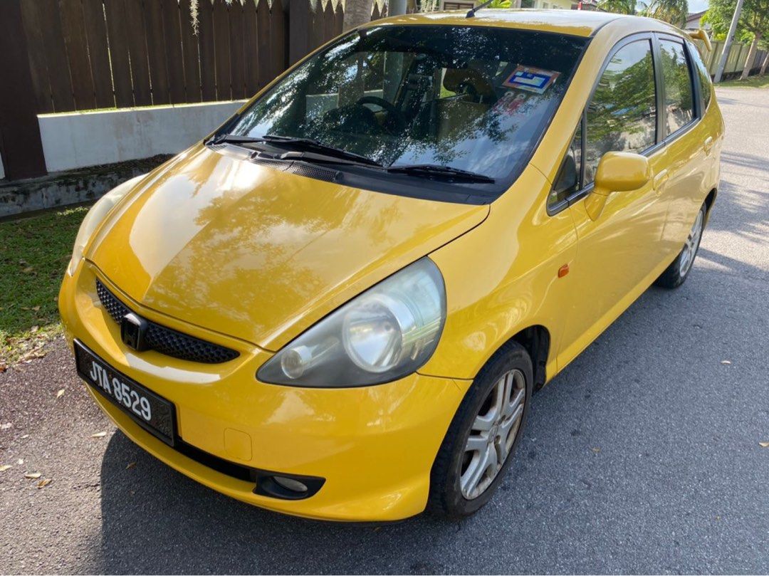 Honda Jazz Yellow, Cars, Cars for Sale on Carousell