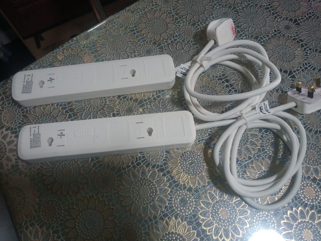 Ikea 4 way extension chord 150cm, TV & Home Appliances, Electrical ...