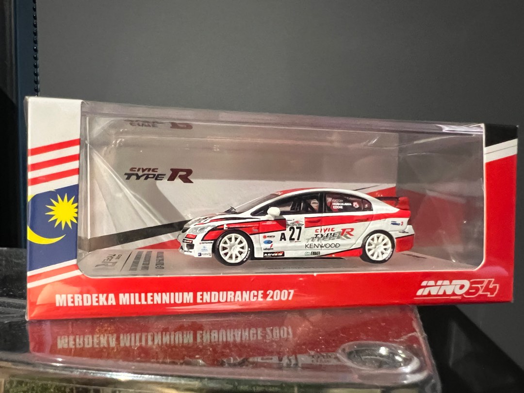 Inno64 1/64 Honda Civic FD2 New in Box, Hobbies & Toys, Toys & Games on ...