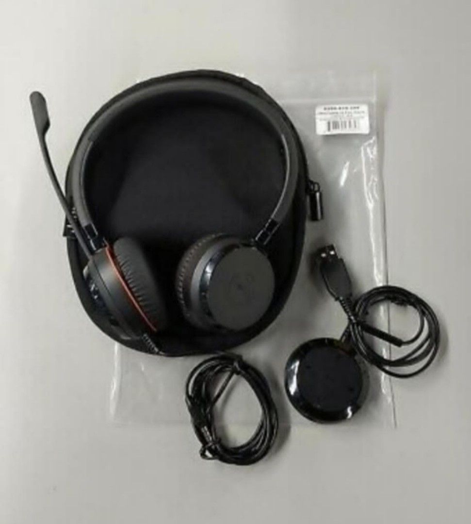 Jabra Evolve 30 II wired Headset, Audio, Headphones & Headsets on Carousell