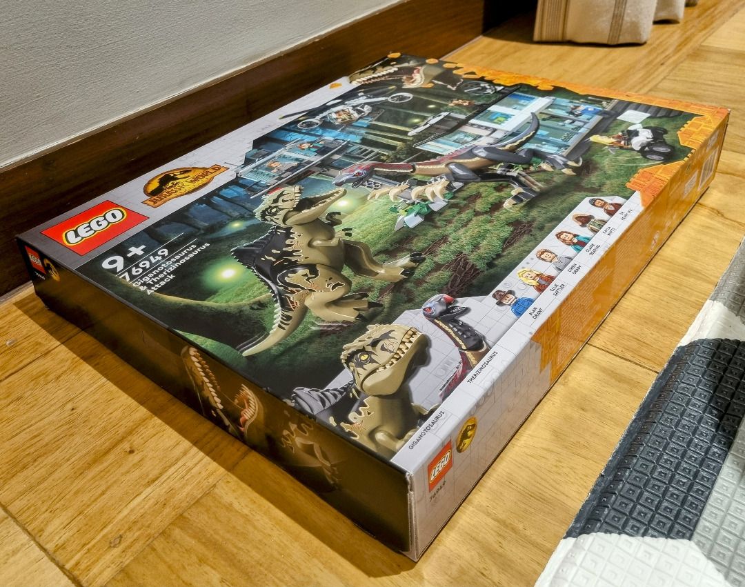RUSH: LEGO Jurassic World 76949 Giganotosaurus & Therizinosaurus Attack ...