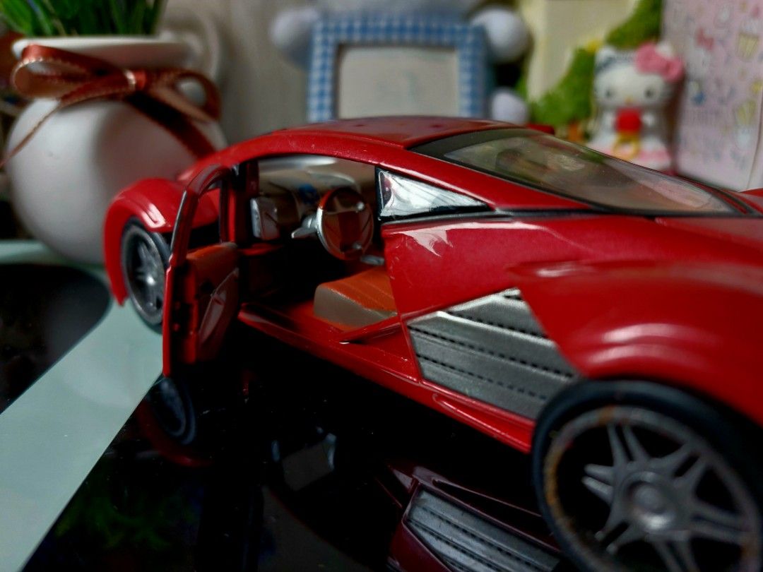 LEXUS FUTURISTIC CONCEPT CAR BY MAISTO (DIECAST) SCALE 1/24, Hobbies ...