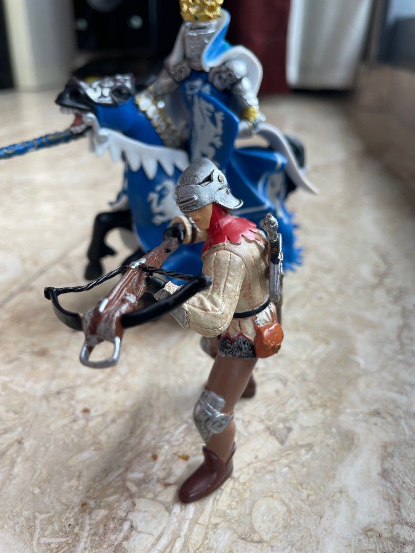 Lot of 2 Papo medieval knight figurines, Hobbies & Toys, Toys & Games ...