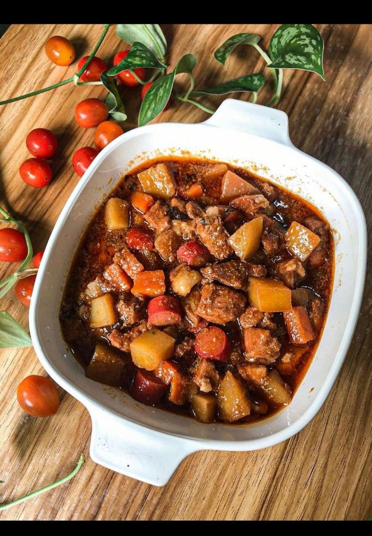Menudo, Food & Drinks, Local Eats on Carousell