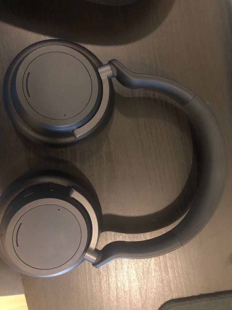 Microsoft Surface Headphones 2, Audio, Headphones & Headsets on Carousell