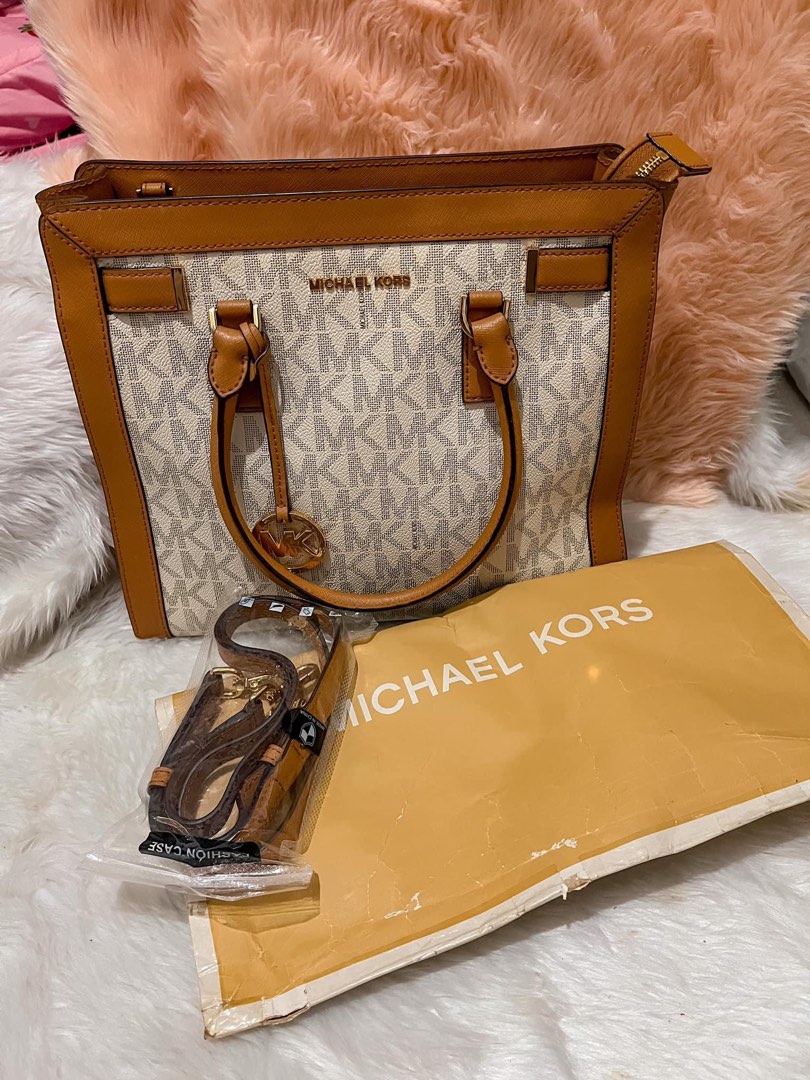 MK Legit Large size, Luxury, Bags & Wallets on Carousell