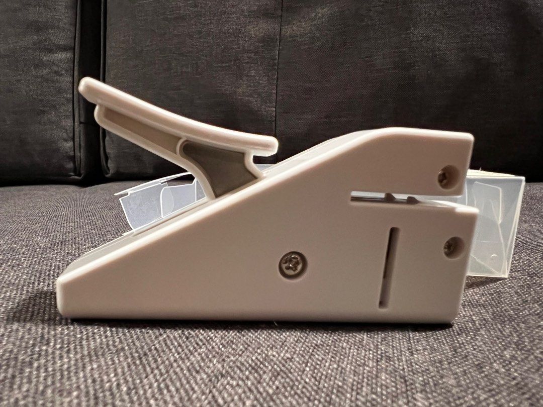 Muji Staple-free Stapler, Hobbies & Toys, Stationery & Craft ...