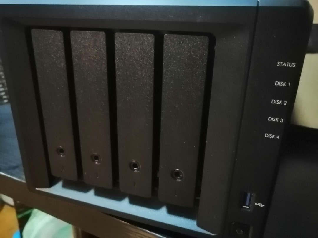SYNOLOGY DS418 4BAY WITH DISK 12TB 3TB X4 WD NAS PRE OWNED ALMOST ...