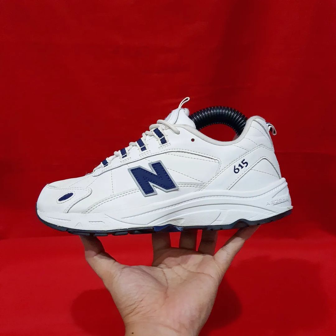 NEW BALANCE NB608 - THRIFT SECOND, Fesyen Pria, Sepatu , Sneakers di Carousell