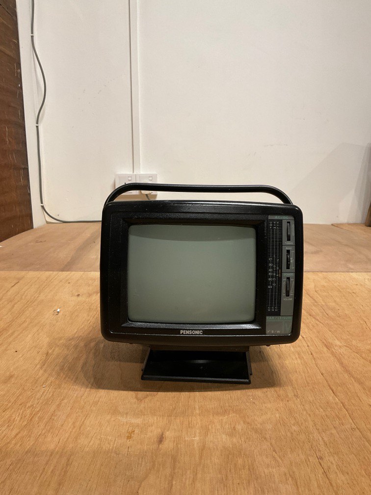 Old Mini TV Radio, Hobbies & Toys, Collectibles & Memorabilia, Vintage ...