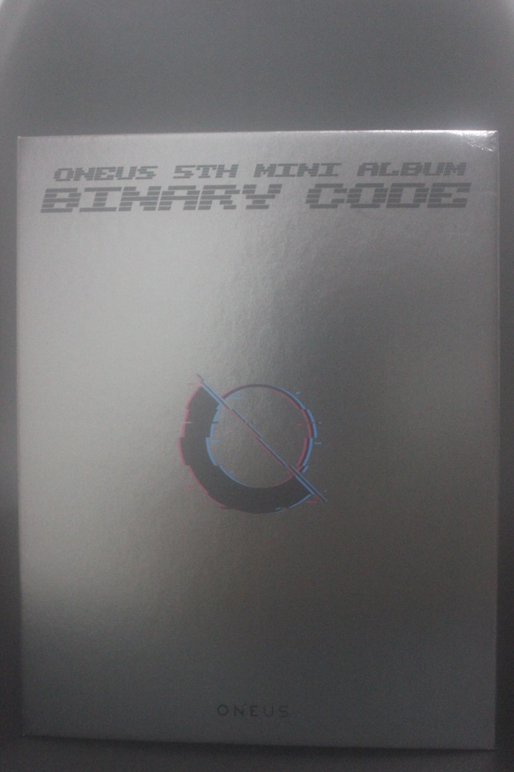ONEUS Binary Code (ZERO and ONE ver.) with 2 POB POSTERS, Hobbies & Toys, Memorabilia ...