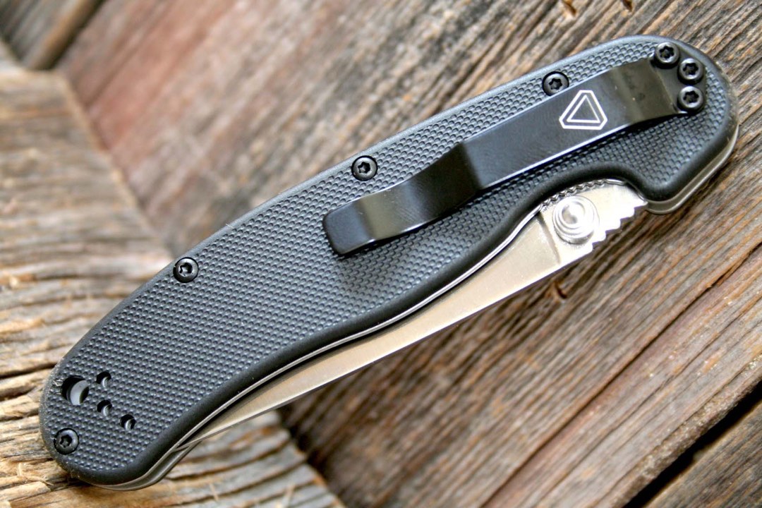 Ontario Rat 2 (D2 Steel), Sports Equipment, Hiking & Camping on Carousell