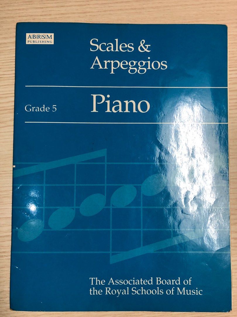 Piano book (Grade 5), 興趣及遊戲, 書本 & 文具, 教科書 - Carousell