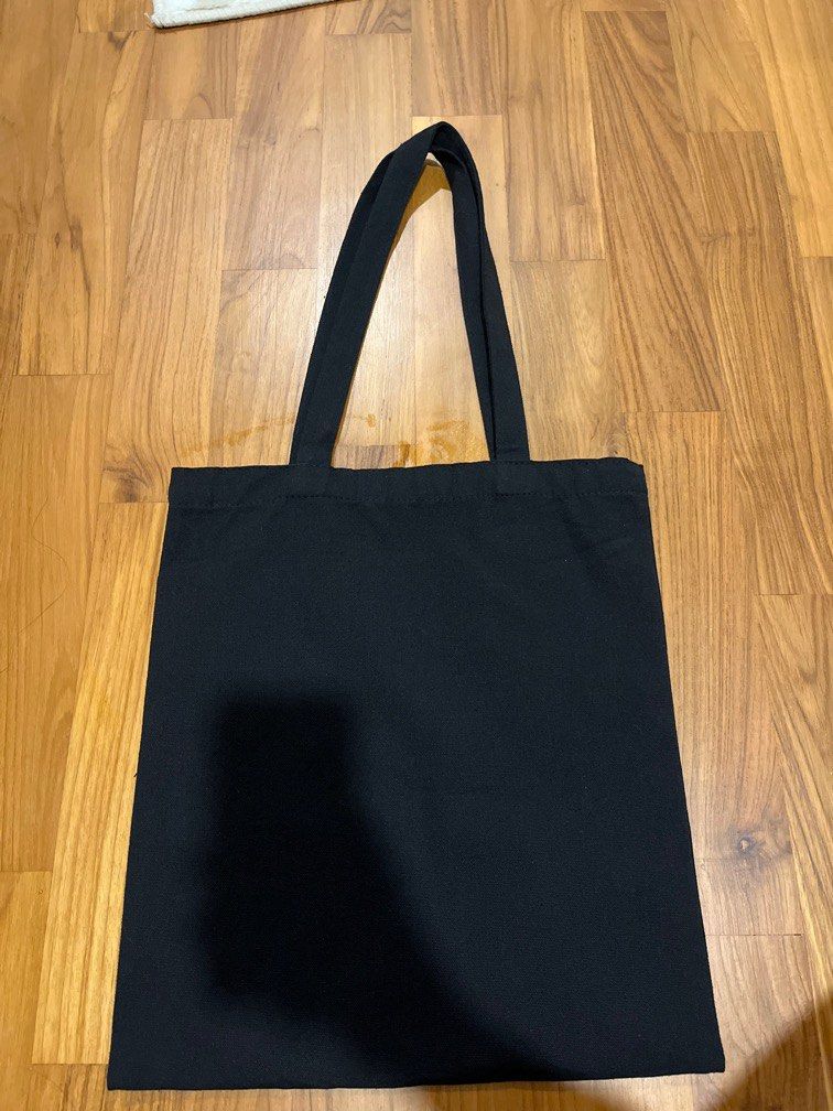 plain black tote bag, Women's Fashion, Bags & Wallets, Tote Bags on ...