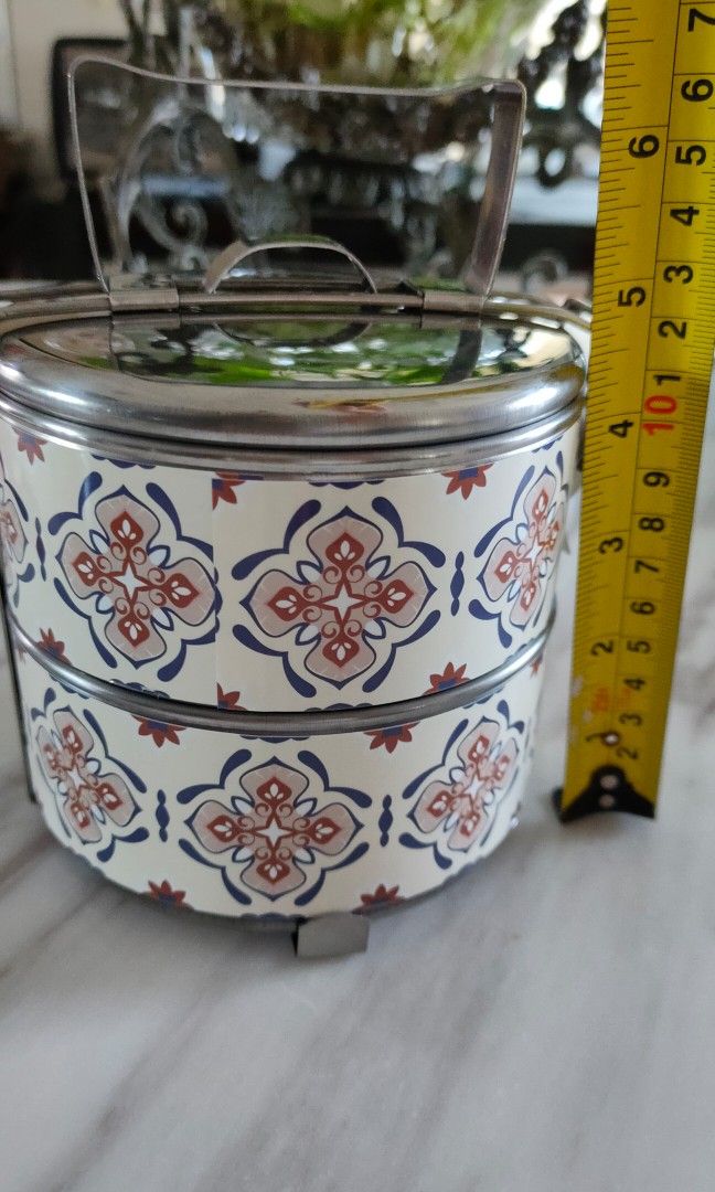 Pretty design Tiffin, Furniture & Home Living, Kitchenware & Tableware ...