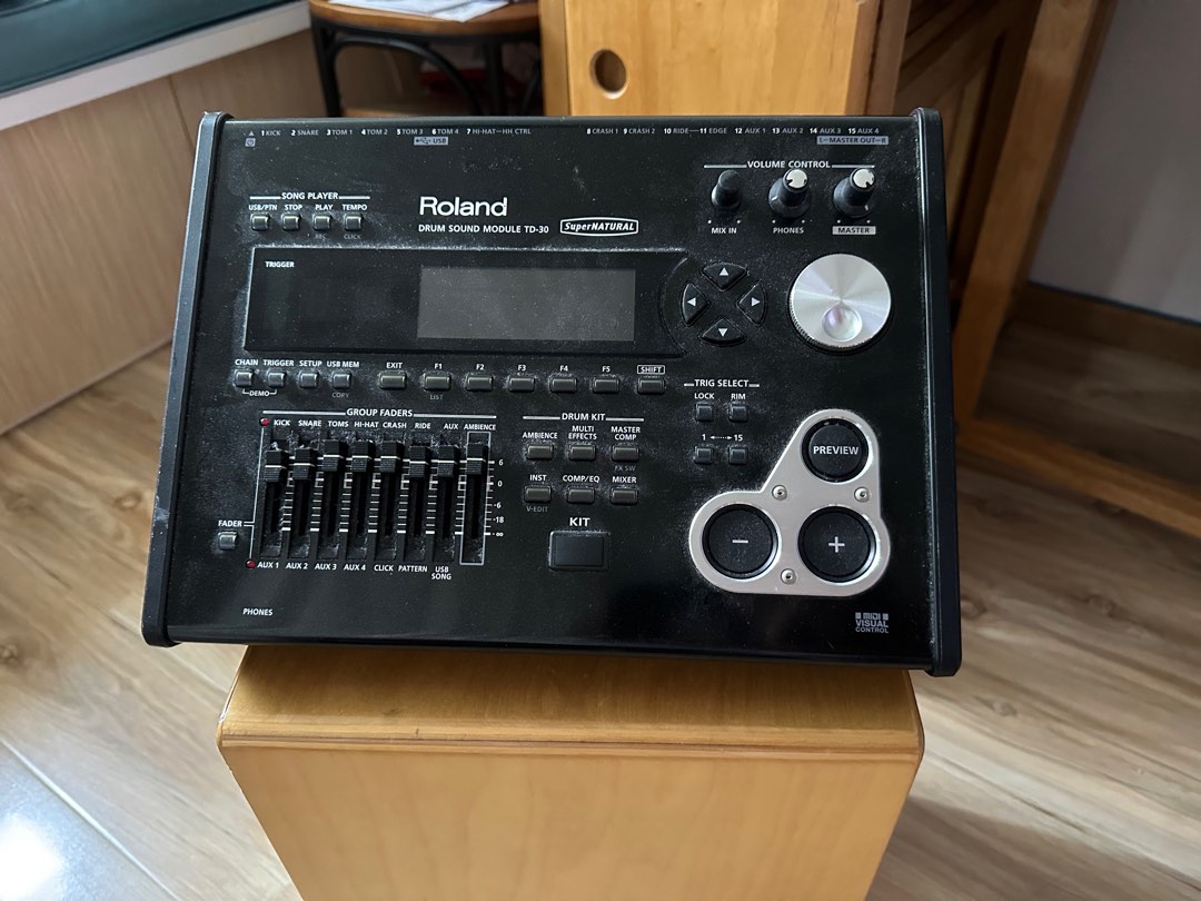 Roland TD-30 drum module, 興趣及遊戲, 音樂樂器 & 配件, 樂器 - Carousell