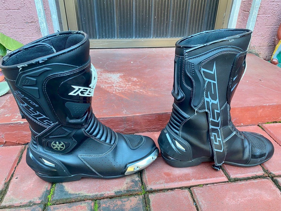 RYO Raptor III motorcycle boots, Men's Fashion, Footwear, Boots on ...