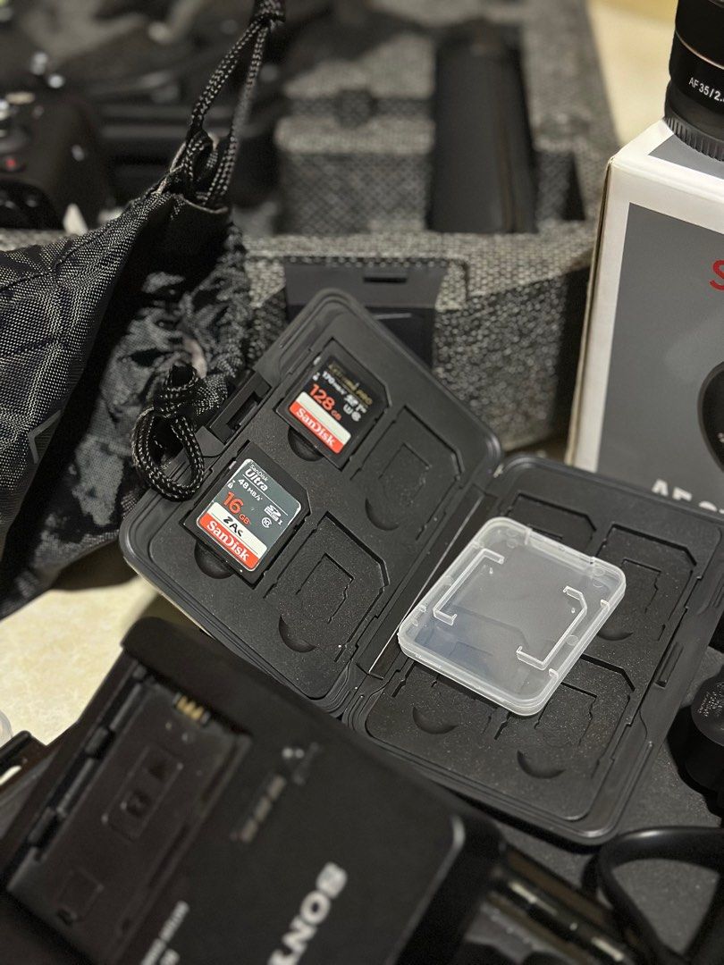 SONY A7III + Video kit + dry cabinet + Wandrd camera bag, Photography ...