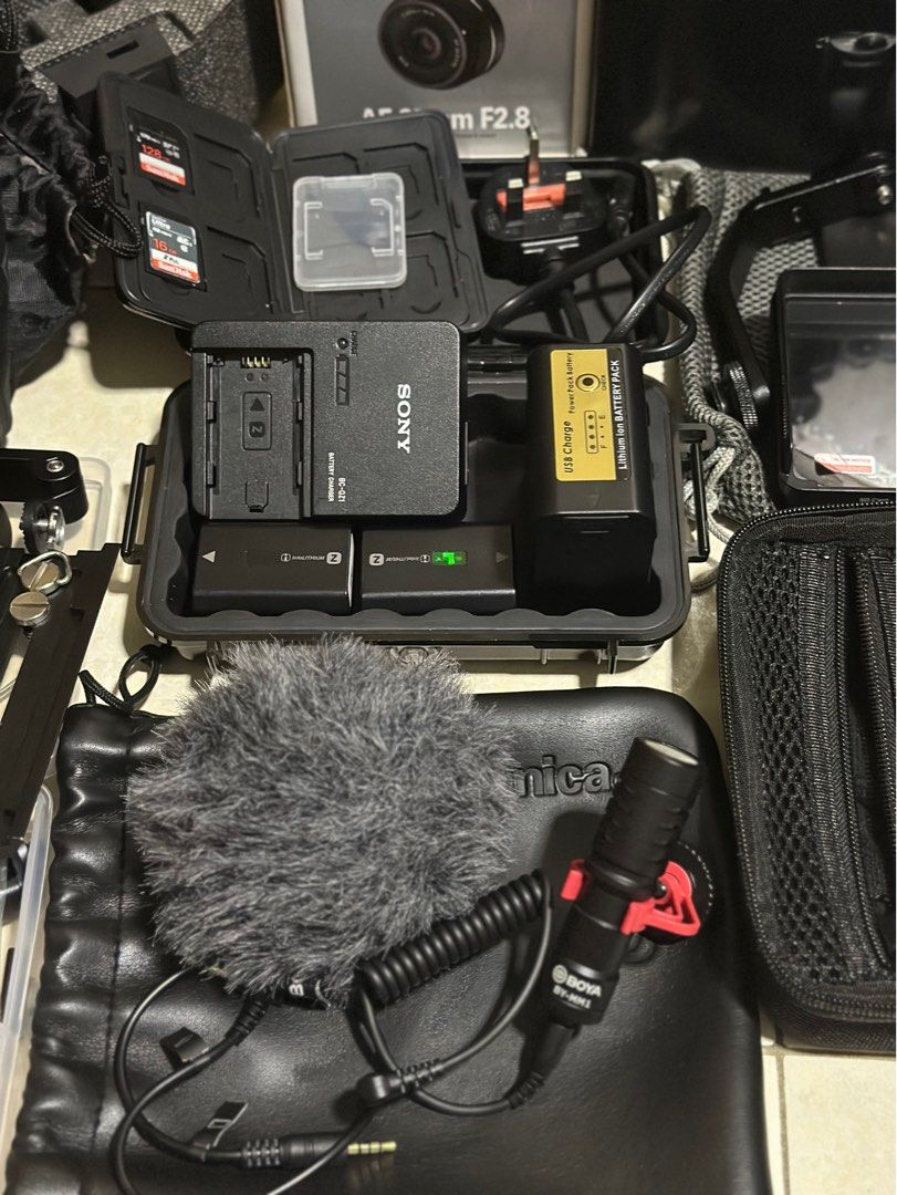 SONY A7III + Video kit + dry cabinet + Wandrd camera bag, Photography ...