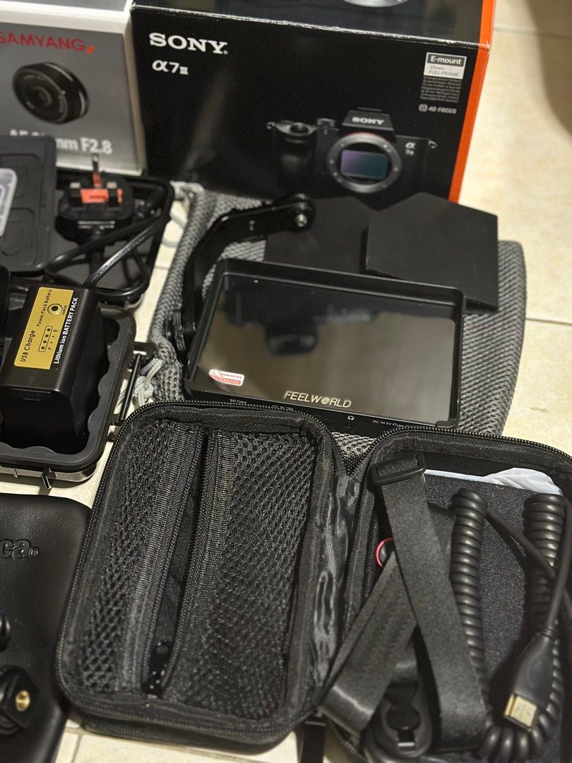 SONY A7III + Video kit + dry cabinet + Wandrd camera bag, Photography ...
