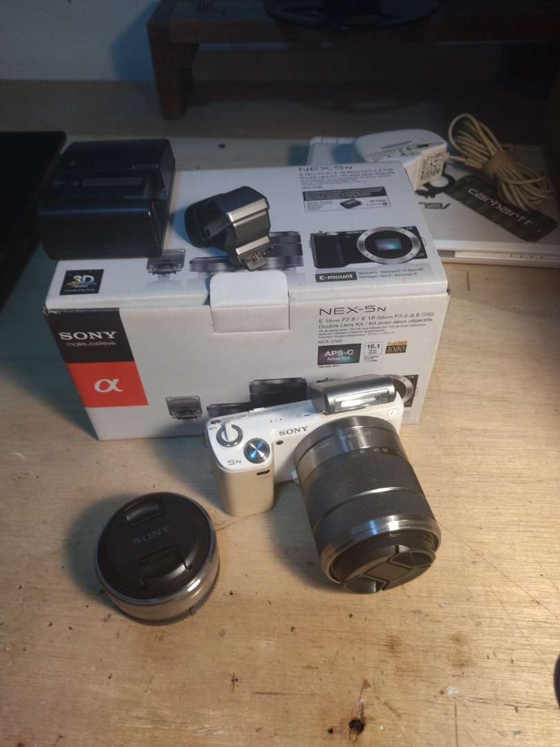 Sony alpha Nex 5N, Photography, Cameras on Carousell