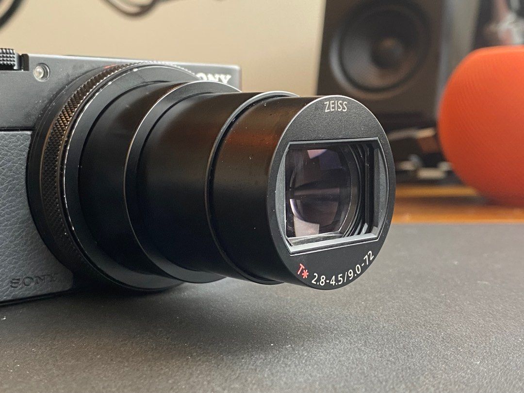 Sony RX100 mk6 (vi), Photography, Cameras on Carousell