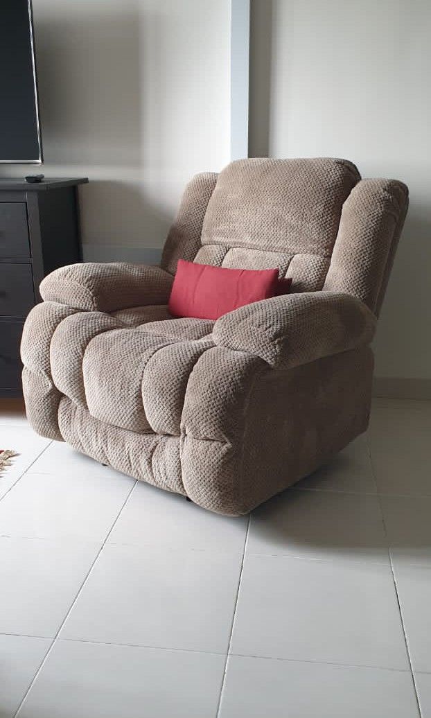 SSF RECLINER, Furniture & Home Living, Furniture, Chairs on Carousell
