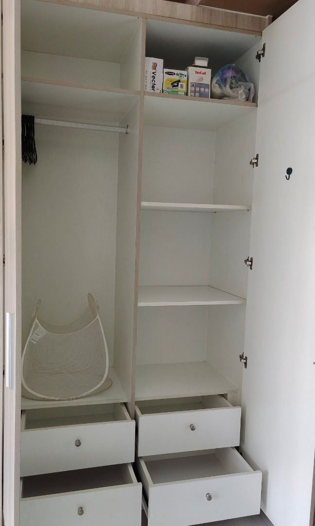 Studio Unit on High End Greenfield EDSA Shaw Blvd - Twin Oaks Place ...