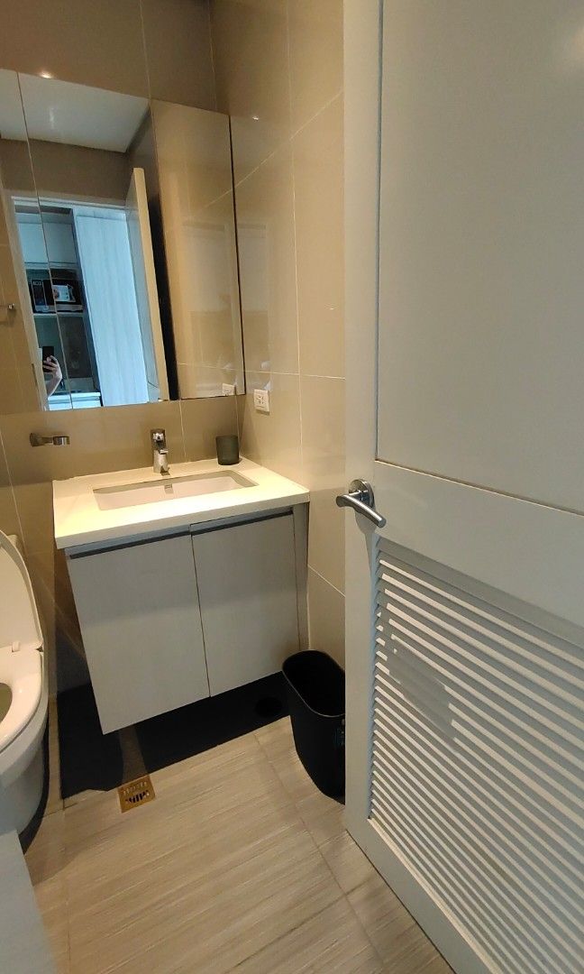 Studio Unit on High End Greenfield EDSA Shaw Blvd - Twin Oaks Place ...