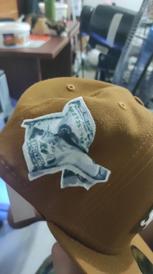 Supreme money box logo new era, Men's Fashion, Watches & Accessories ...