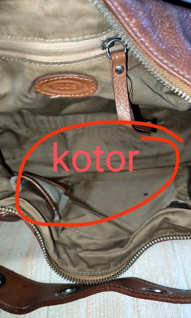 Tas Tods Kulit Asli seken bekas second preloved ada minus di veter ...