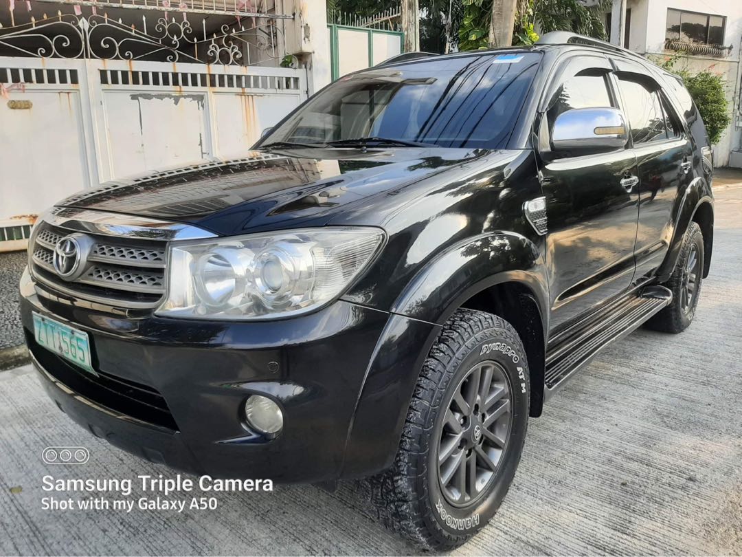 Toyota Fortuner G Gas Matic 4x2 FRESH Excellent Cond Nothing To Fix ...