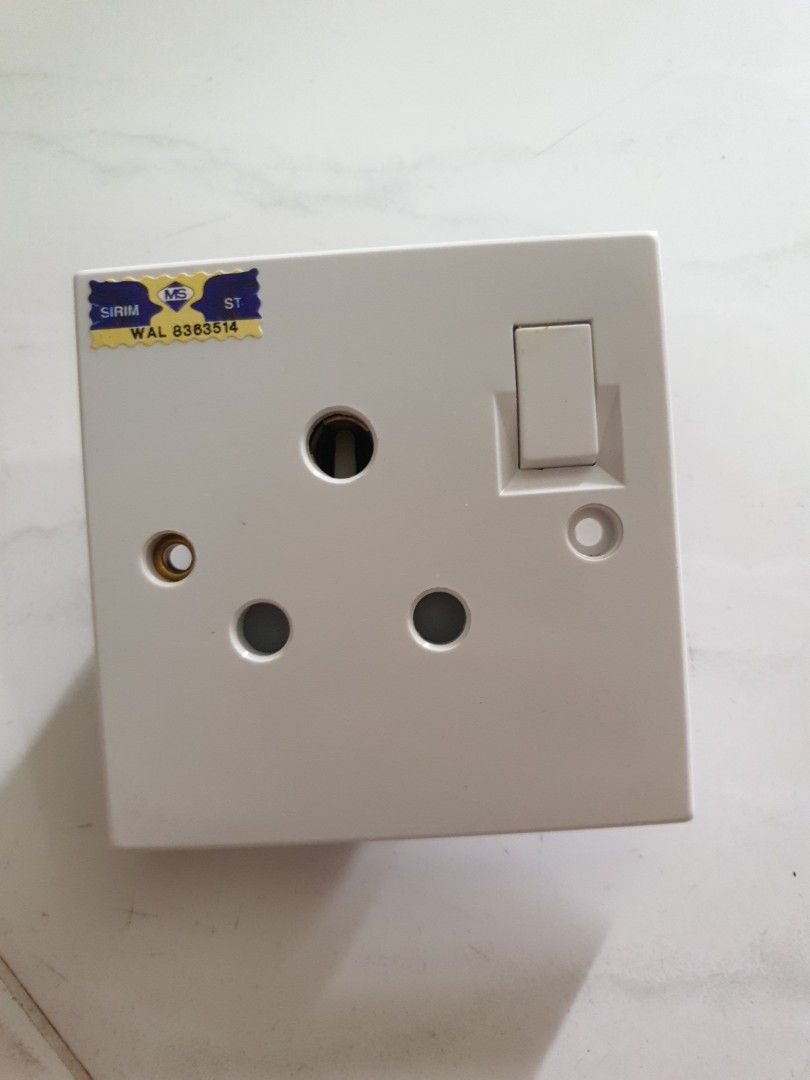 UMS SIRIM 15A 3 Pin Power Switch Socket Outlet 1215A for Air Cond Con Conditional Electrical use ...